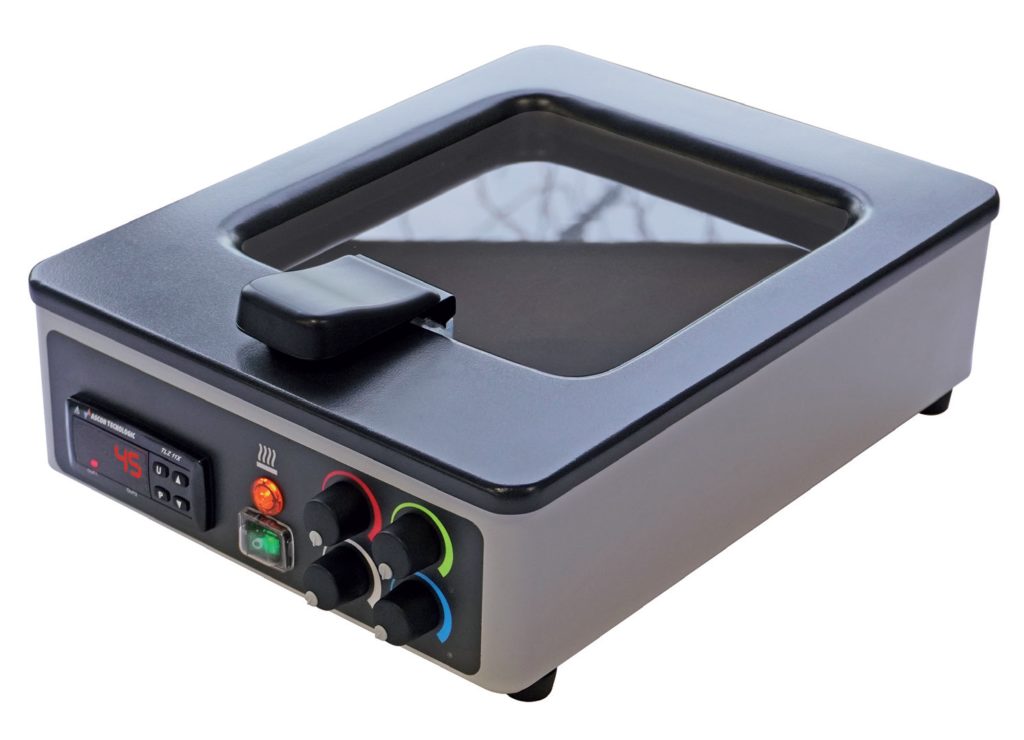 VANNBAD DIGITALT FIREKANT M/ 4 FARGE LED LYS - Chemi-Teknik AS